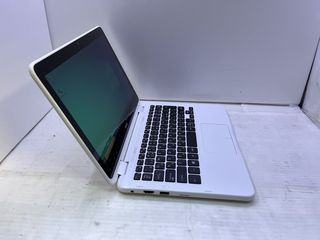 DELL(デル) Inspiron 3185 (P25T)の激安通販(詳細情報) - パソコンショップパウ