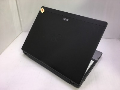 FUJITSU(富士通) LIFEBOOK P772/Gの激安通販(詳細情報) - パソコンショップパウ